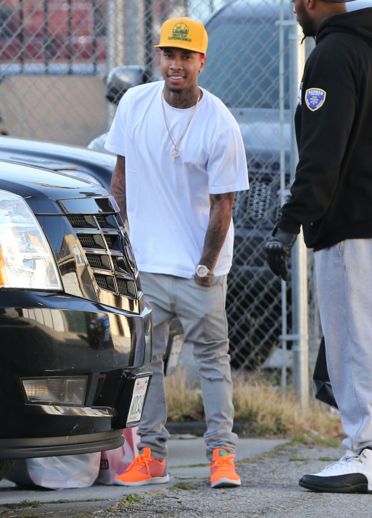 Photo : Exclusif - Tyga et ses gardes du corps à Los Angeles, le 14 ...
