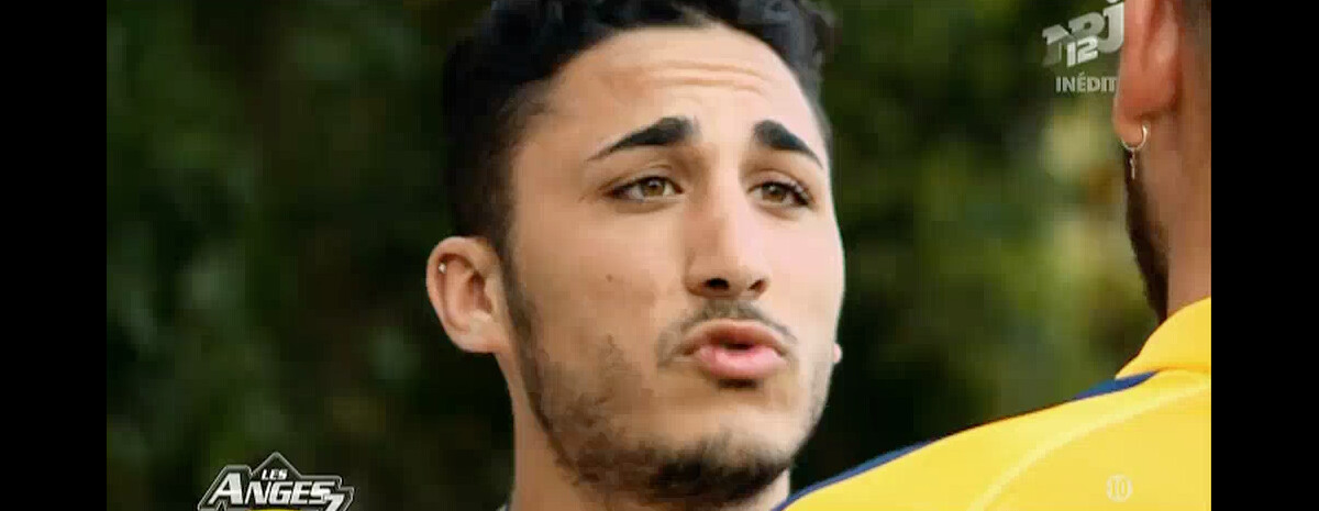 Photo : Vivian dans Les Anges 7 sur NRJ12, le 18 mars 2015. - Purepeople