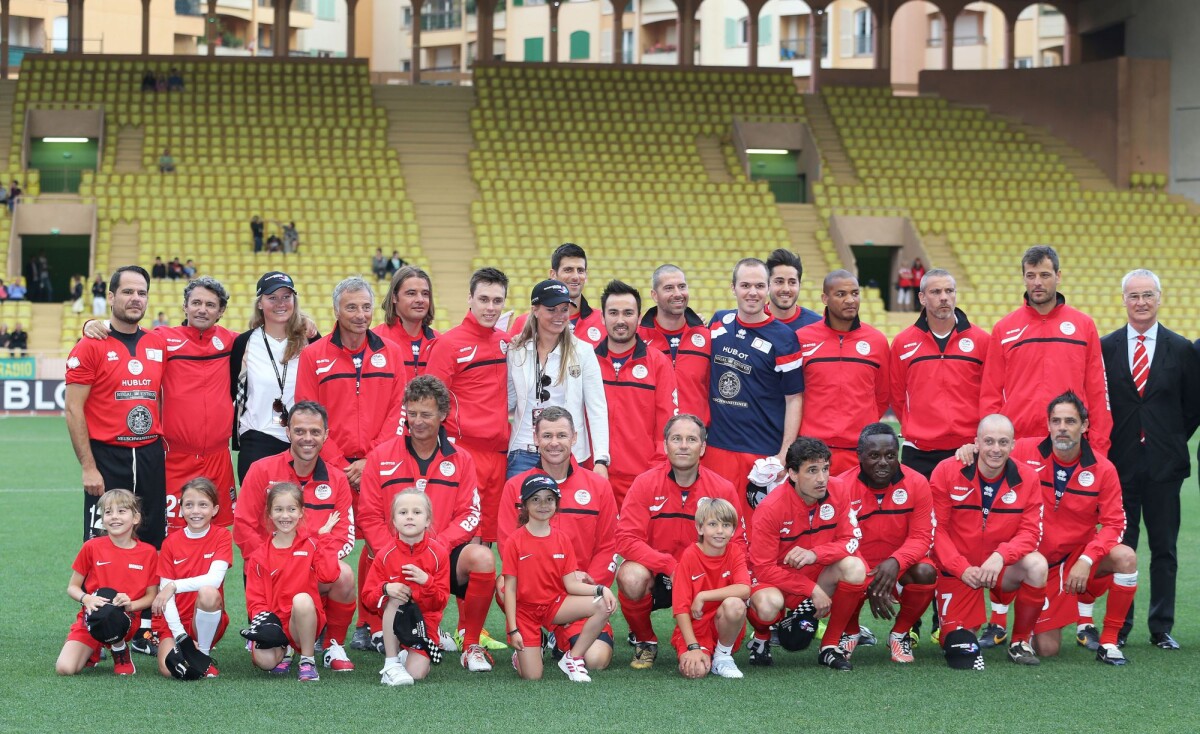 Vidéo : La Star Team Monte Carlo lors du 22e 'World Stars Football ...