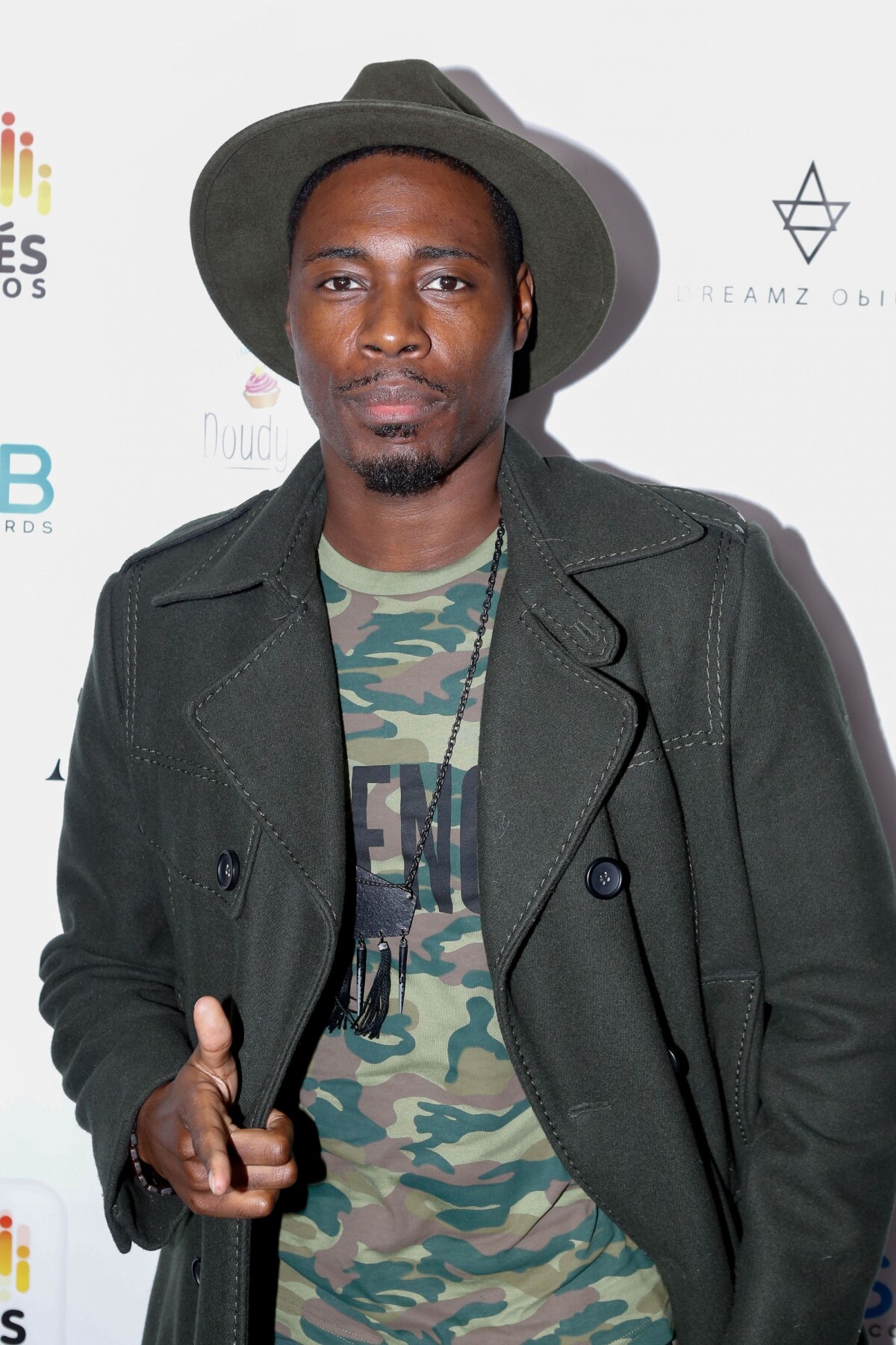 Photo : Exclusif - Jessy Matador - Photocall du concert de Alban ...