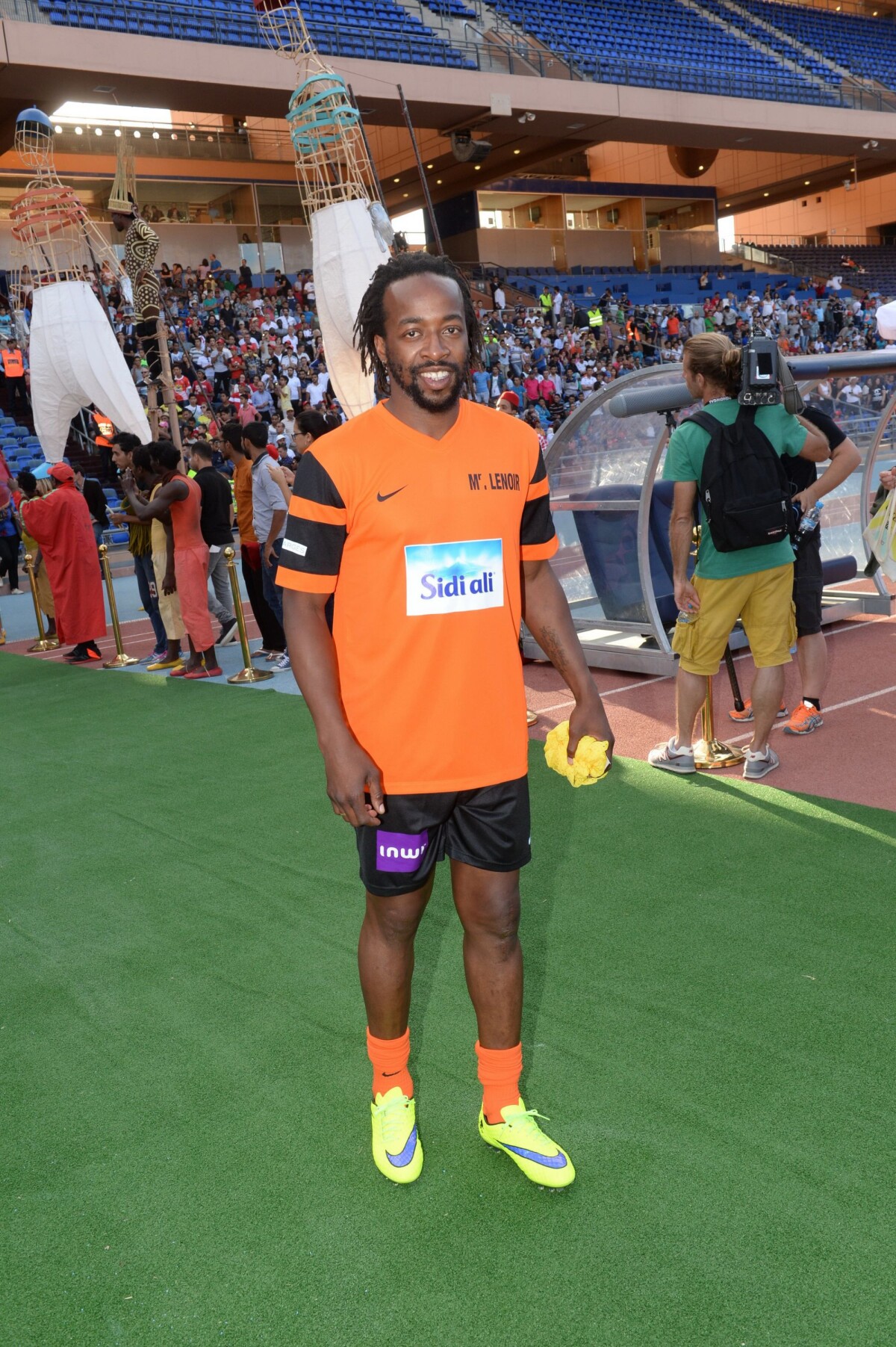 Photo : Sydney Govou lors du Charity Football Game au Grand Stade de ...