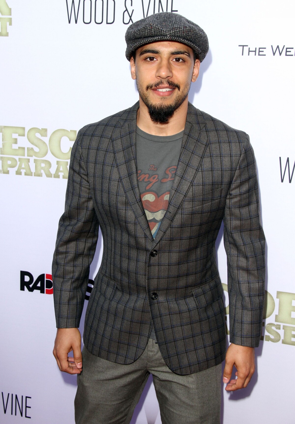 Photo : Victor Rasuk - Avant-première du film "Paradise Lost (Escobar ...