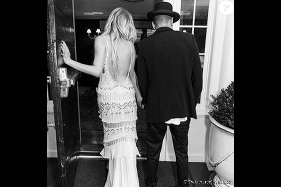Evan Ross a posté sur son compte Instagram des photos de son mariage ...