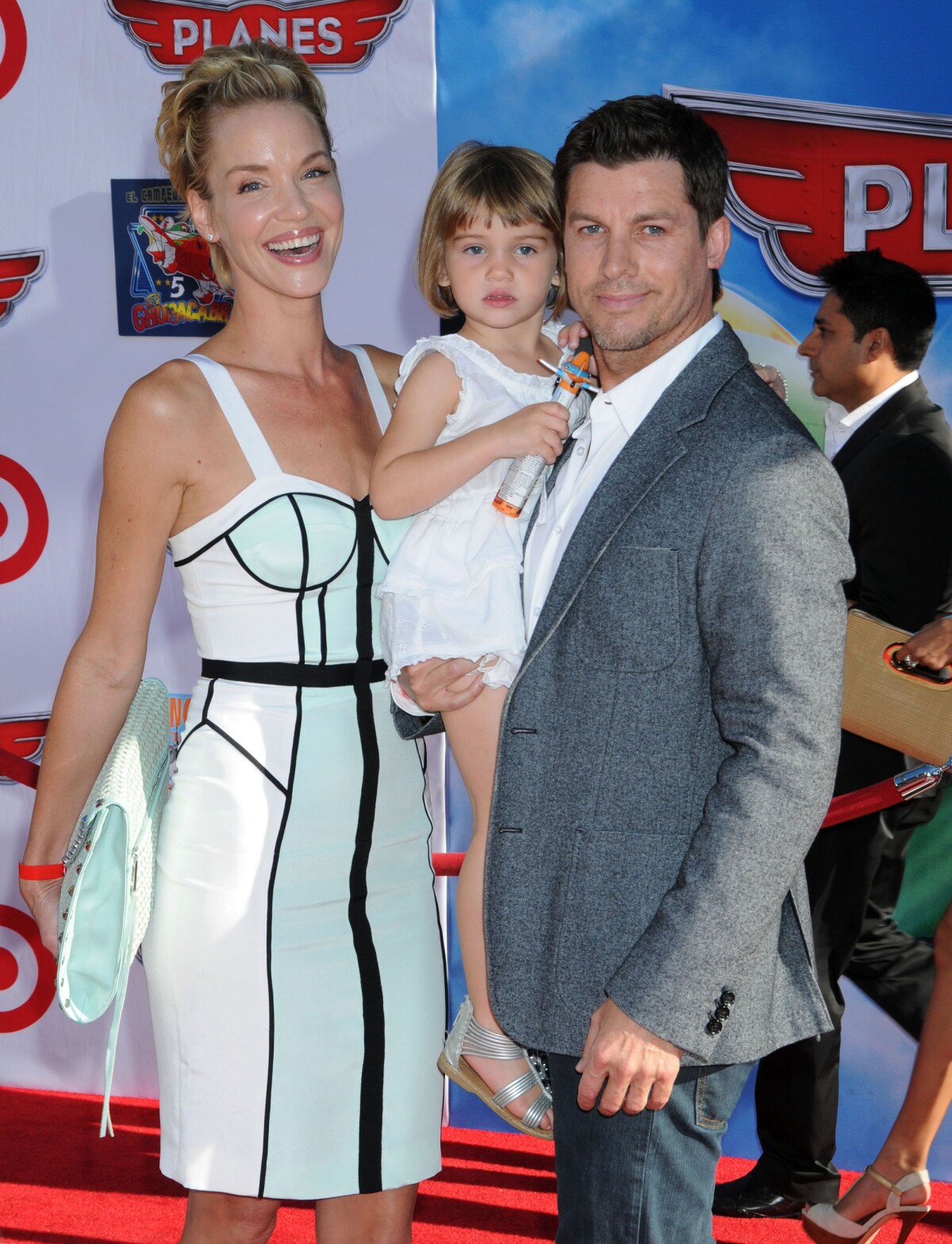 Photo : Ashley Scott, son mari Steve Hart et leur fille à la première ...