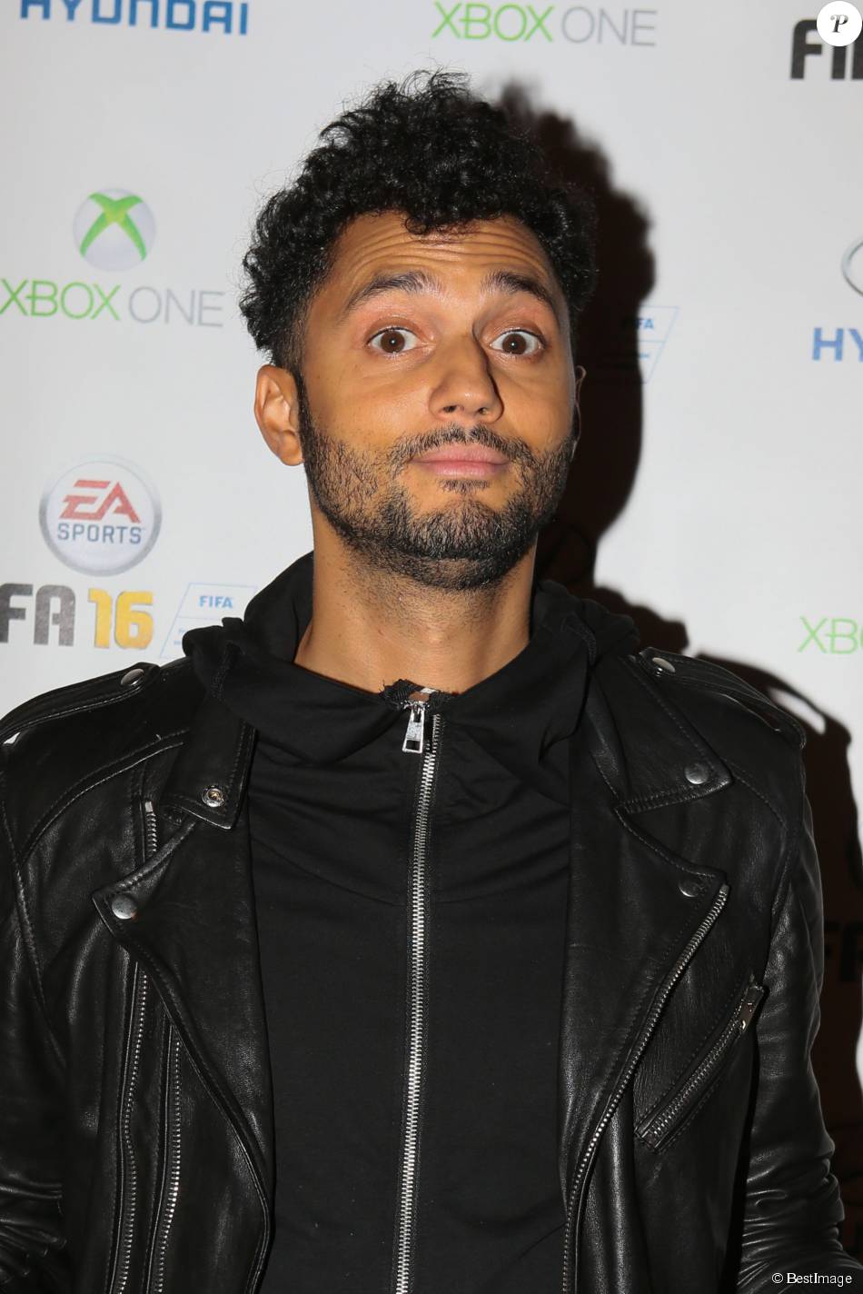 Tony Saint-Laurent - Soirée de lancement du jeu vidéo FIFA 2016 au ...