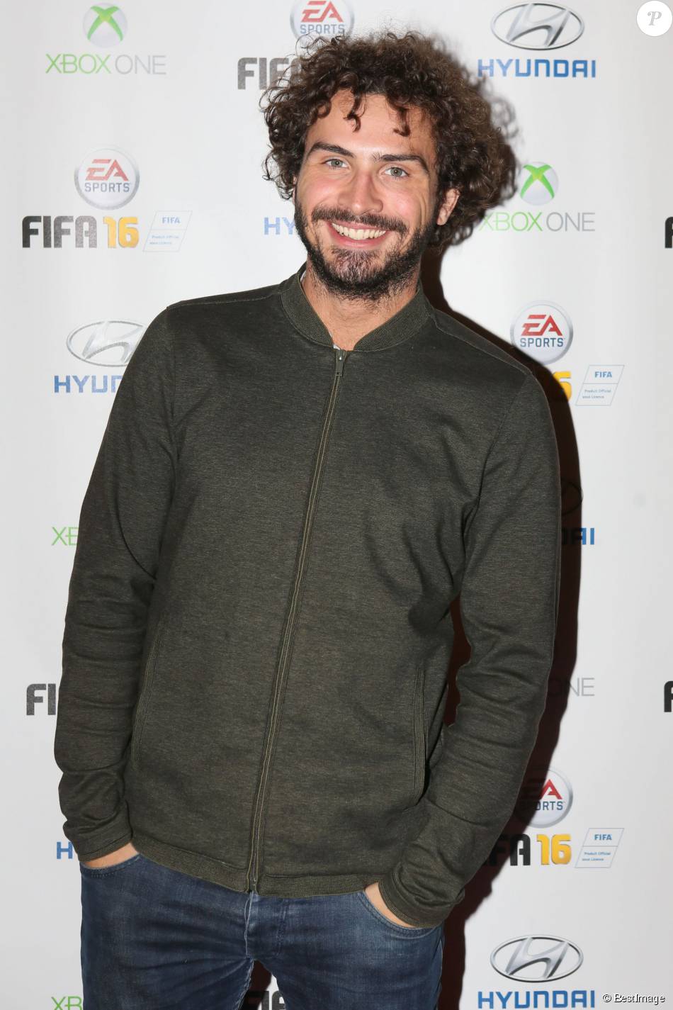 Maxime Musqua - Soirée de lancement du jeu vidéo FIFA 2016 au Faust à ...