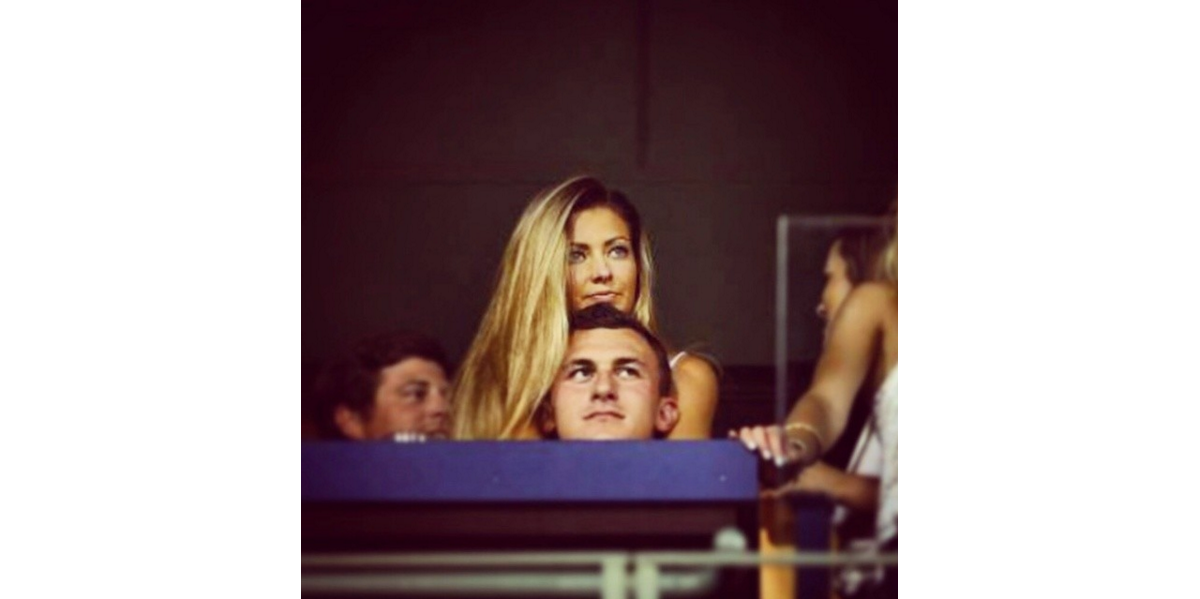 Photo : Johnny Manziel et Colleen Crowley - photo publiée le 6 août ...