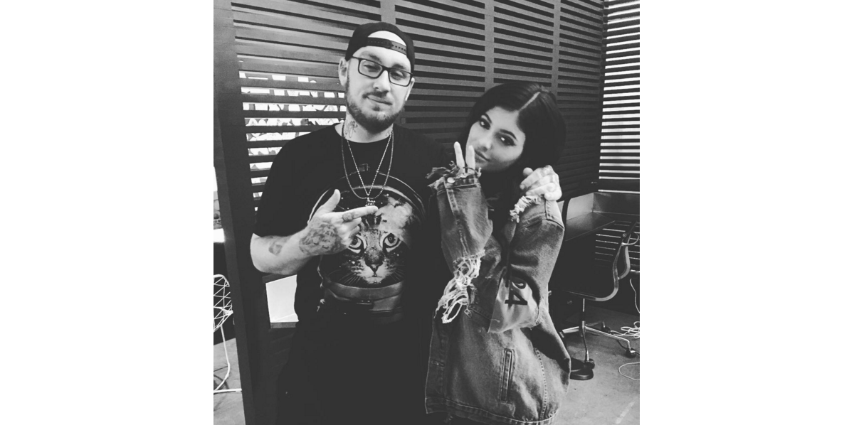 Photo : L'artiste tatoueur Keith McCurdy et sa "nouvelle victime ...