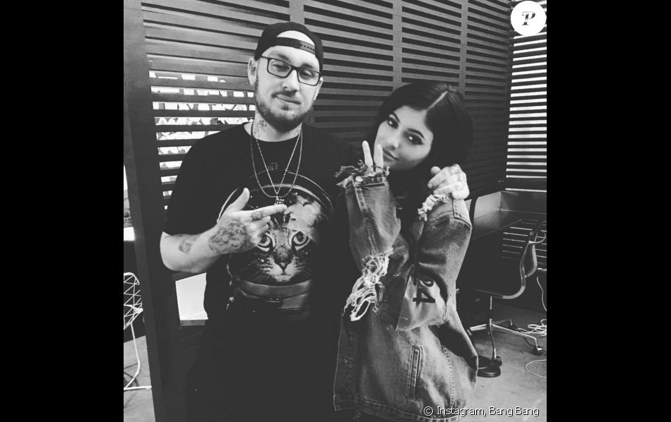 L'artiste tatoueur Keith McCurdy et sa nouvelle victime, Kylie Jenner ...
