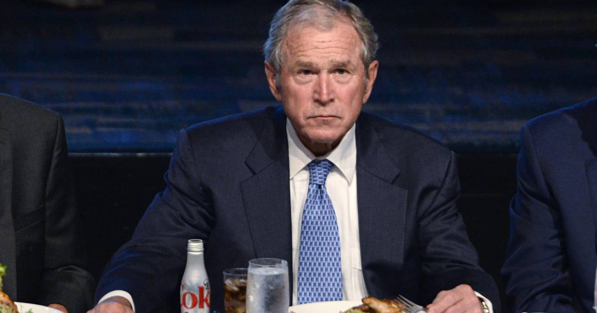 George W. Bush après avoir reçu la récompense du meilleur père de l ...