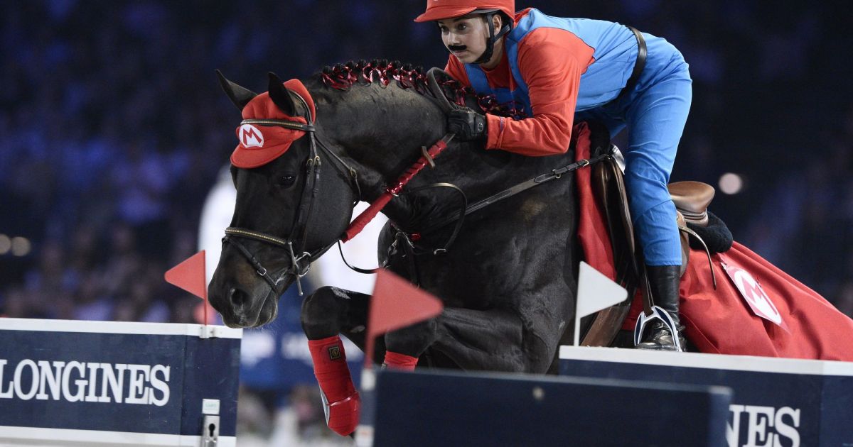 Jane Richard Philips sur Zigzag lors de la soirée Style & Competition ...