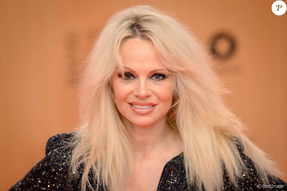 Pamela Anderson - Cérémonie des Bambi Awards à Berlin, le 12 novembre ...