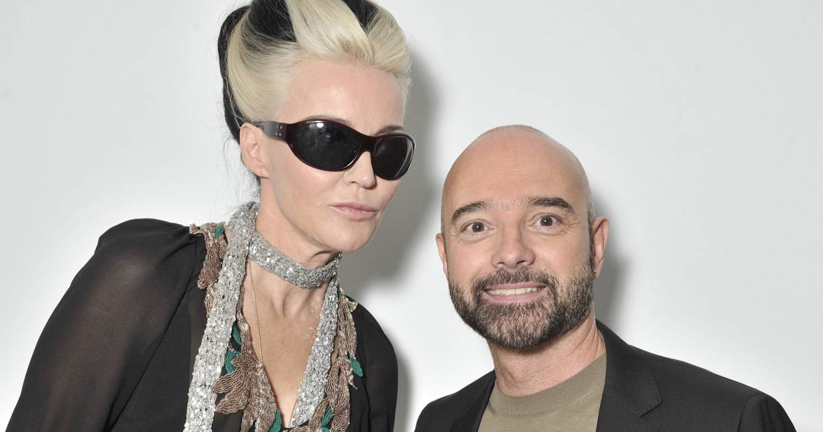 Daphne Guinness et Bertrand Guyon - Défilé de mode Haute Couture ...