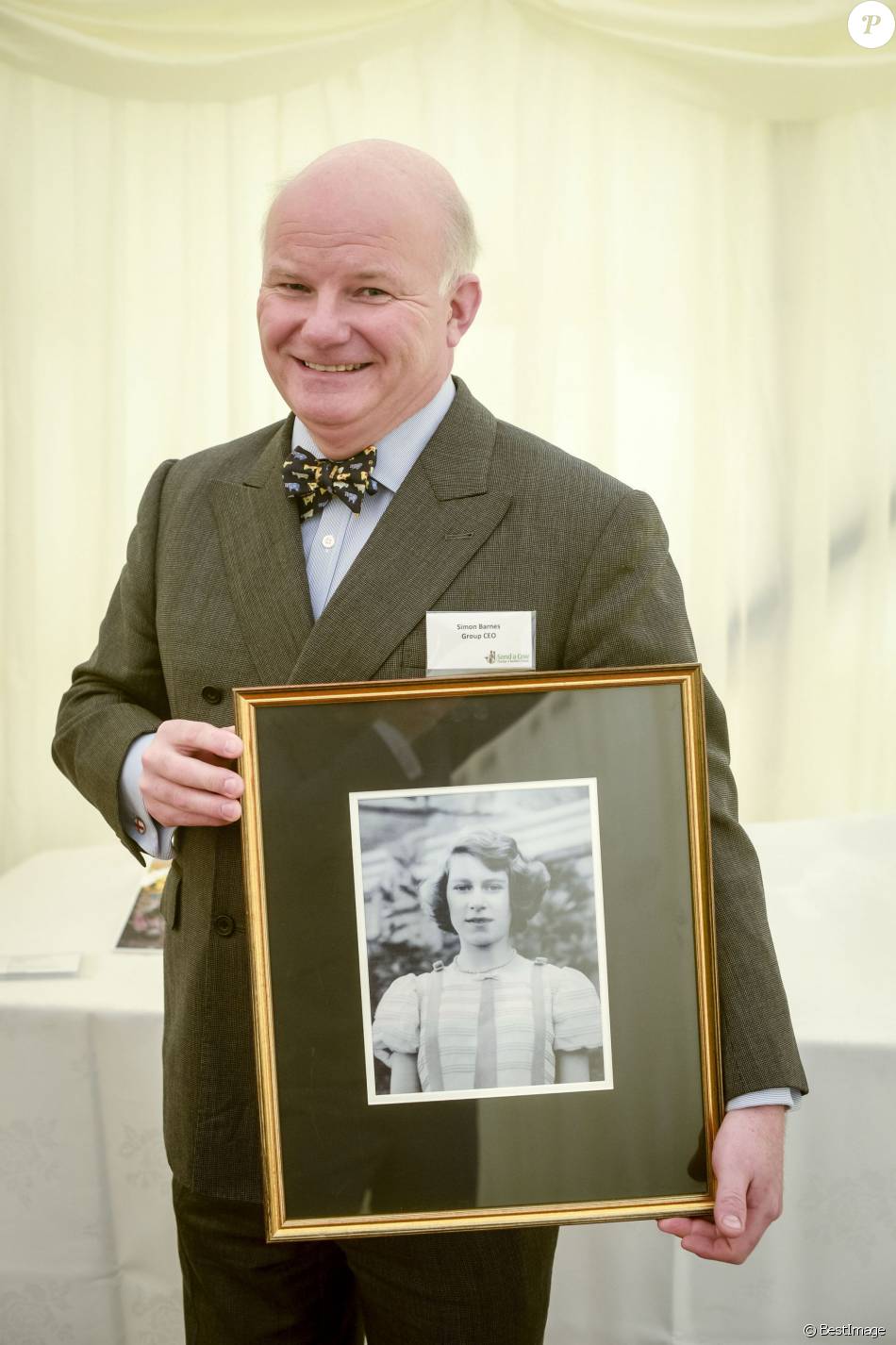 Simon Barnes a présenté cette photo de la reine Elizabeth II prise en ...