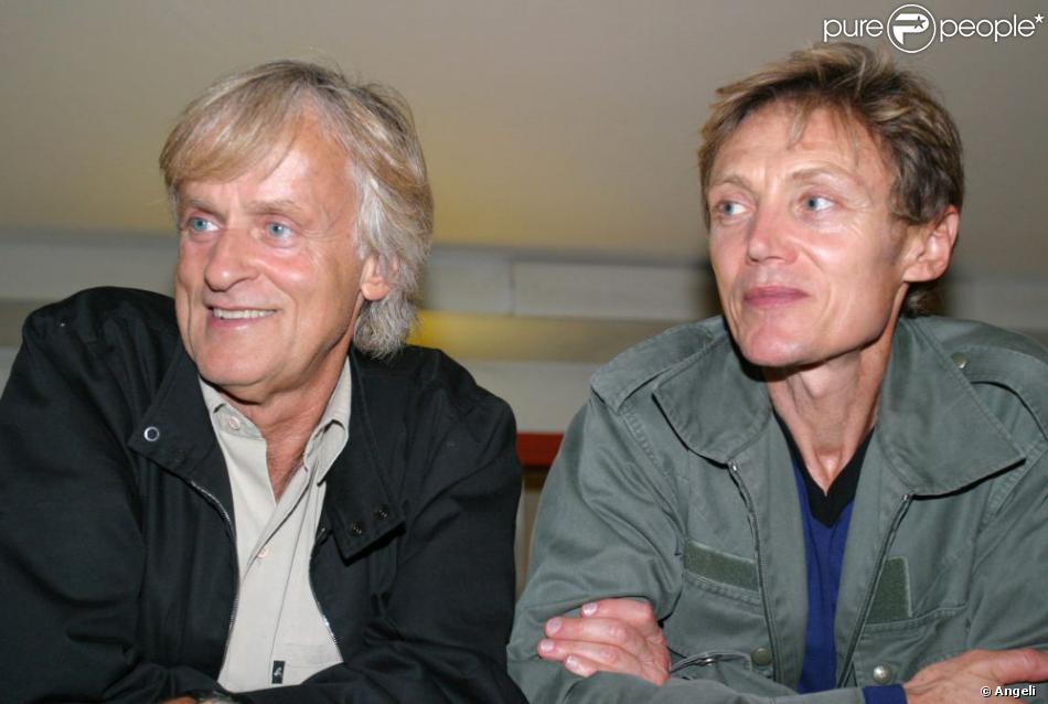 Dave et son compagnon Patrick Loiseau en 2004. - Purepeople