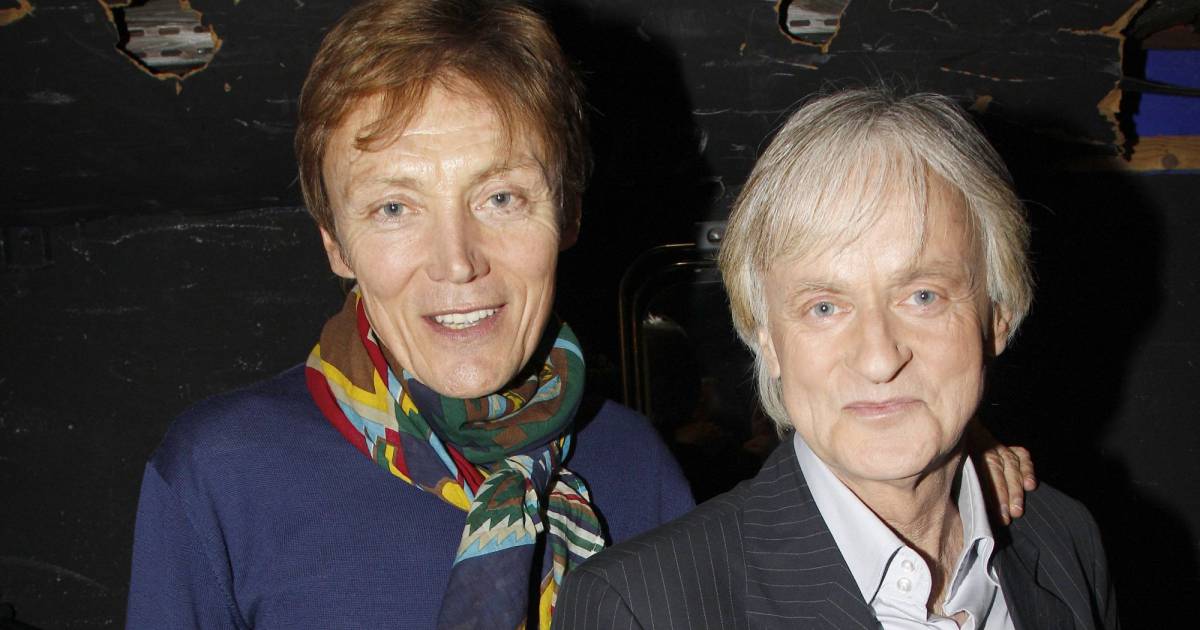 Dave et son compagnon Patrick Loiseau, le 22 février 2012 à Paris ...