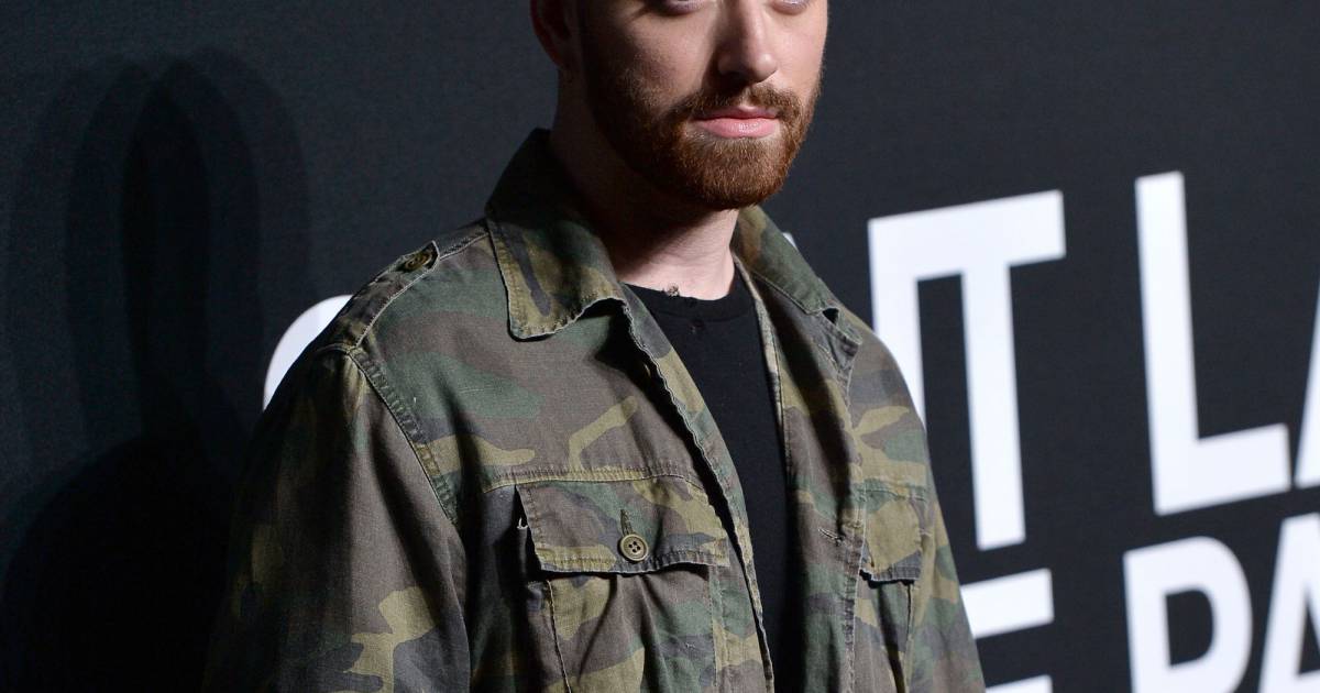Sam Smith assiste au défilé Saint Laurent at the Palladium à l ...