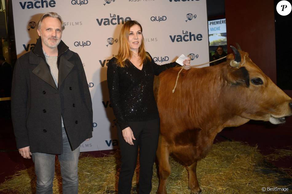 Mathieu Petit et sa compagne Mathilde Seigner - Avant-première du film ...