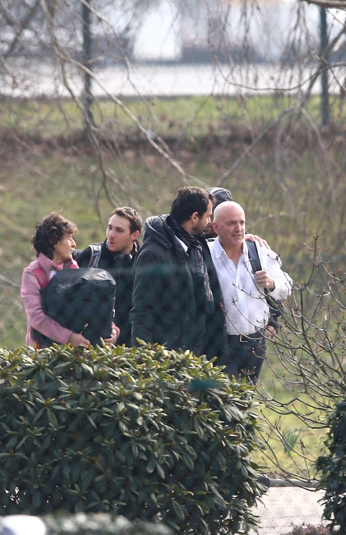 Photo : Louis Baudin et Jeannie Longo, à la descente de l'avion ...