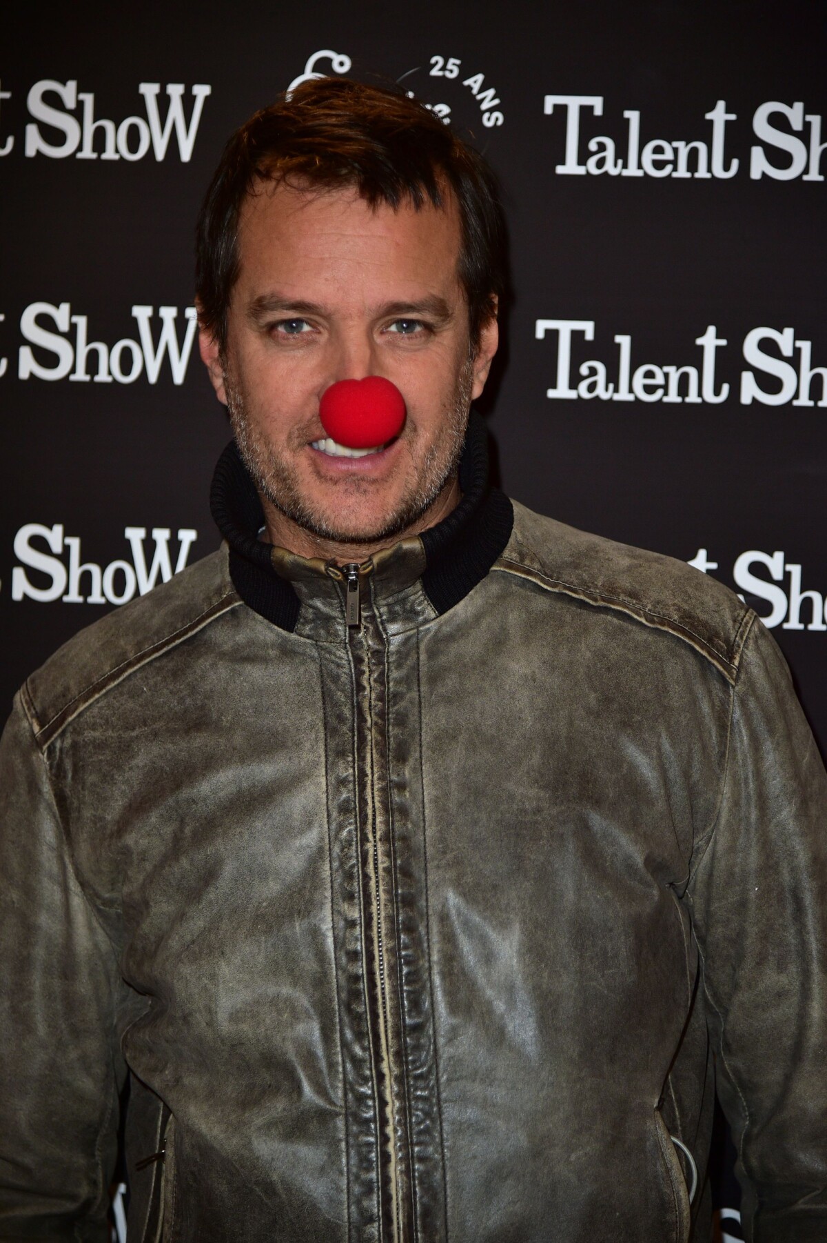 Photo : Brian Torres à la Soirée "Rire et Résistance" au profit de l ...