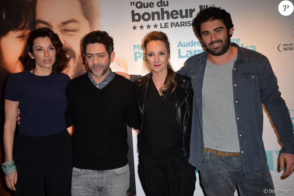 Aure Atika, Manu Payet, Audrey Lamy (enceinte) et Cyril Gelblat à l ...