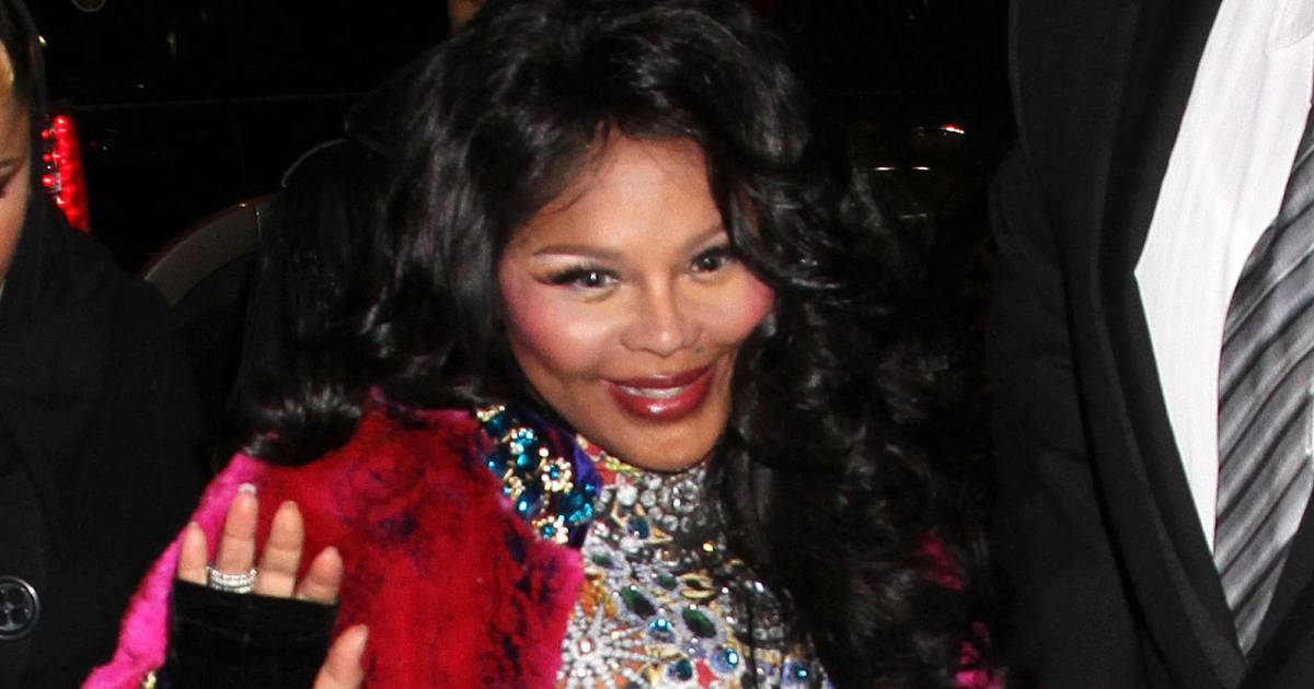 Lil' Kim à la Fashion Week de New York le 12 février 2014 - Purepeople