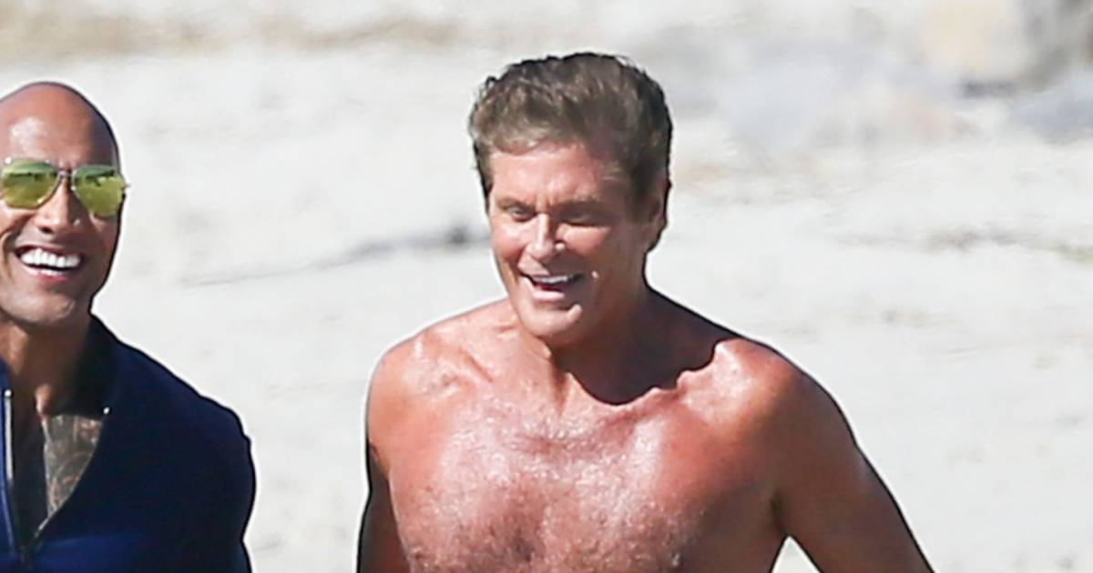 David Hasselhoff et Dwayne Johnson sur le tournage de Baywatch à ...