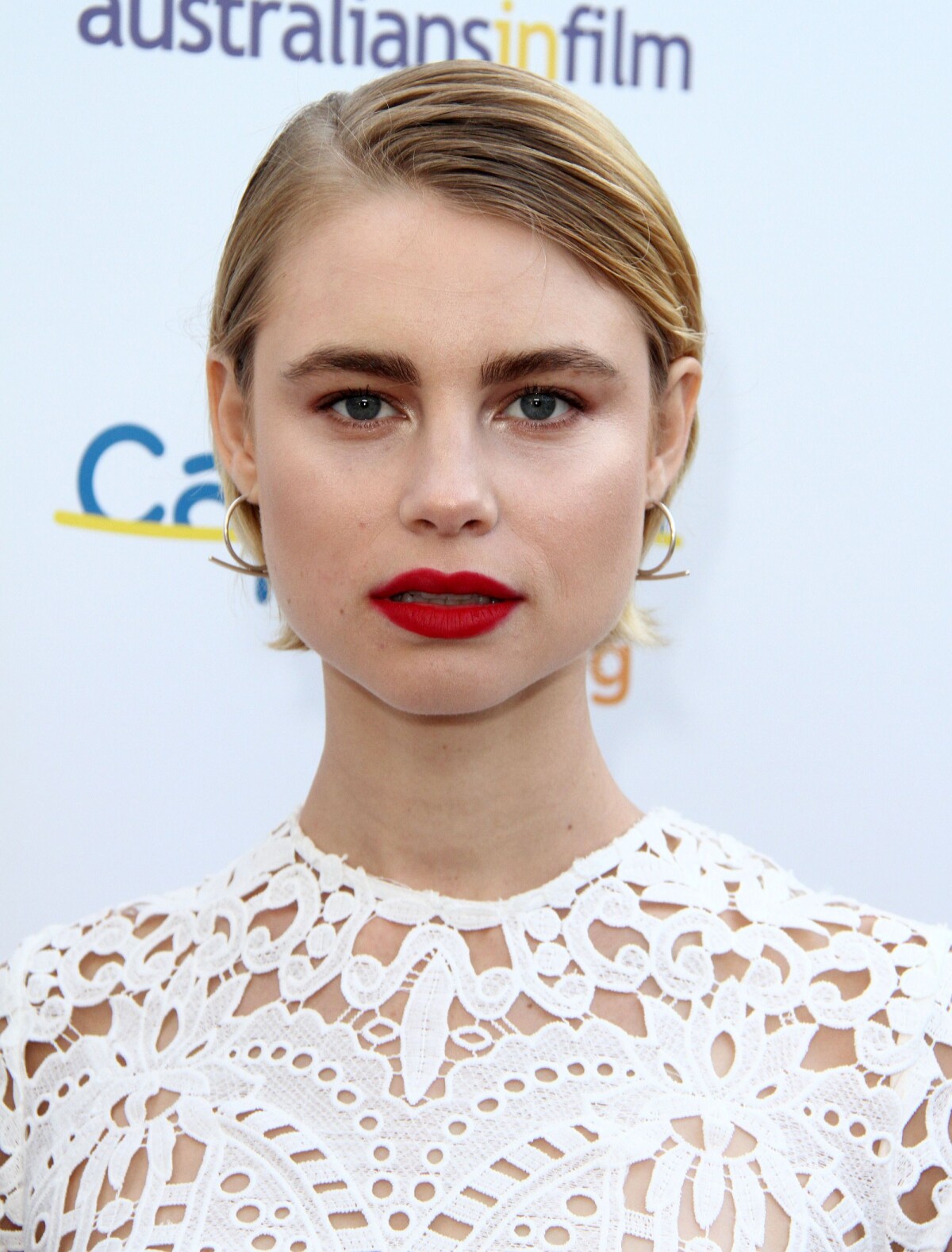 Photo : Lucy Fry au diner Australians In Film Heath Ledger Scholarship ...