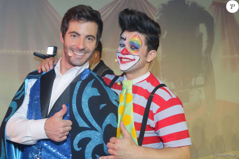 Exclusif - Adrian Conquet, Djamel Mehnane - Showcase de la circomédie ...