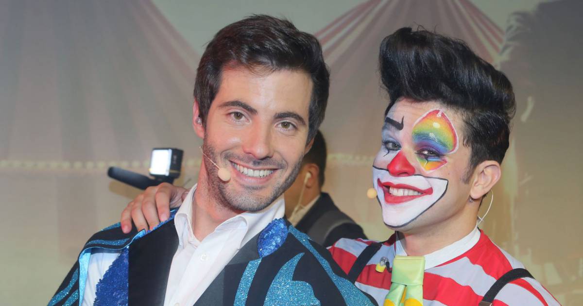 Exclusif - Adrian Conquet, Djamel Mehnane - Showcase de la circomédie ...