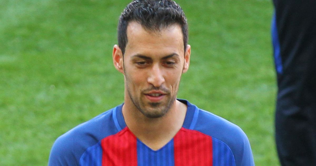 Sergio Busquet et son fils Enzo - Match FC Barcelone - Betis Seville au ...