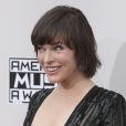 Karlie Kloss sur le tapis rouge des American Music Awards 2016 au ...