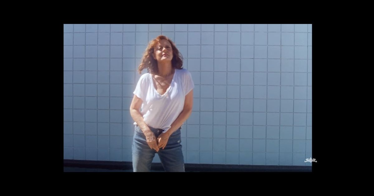 Susan Sarandon en guest star dans le nouveau clip de Justice, Fire ...