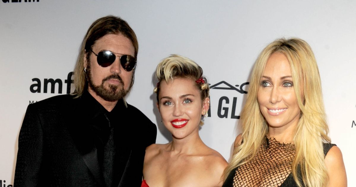 Billy Ray Cyrus, Miley Cyrus et Tish Cyrus - Gala AmfAR Inspiration ...