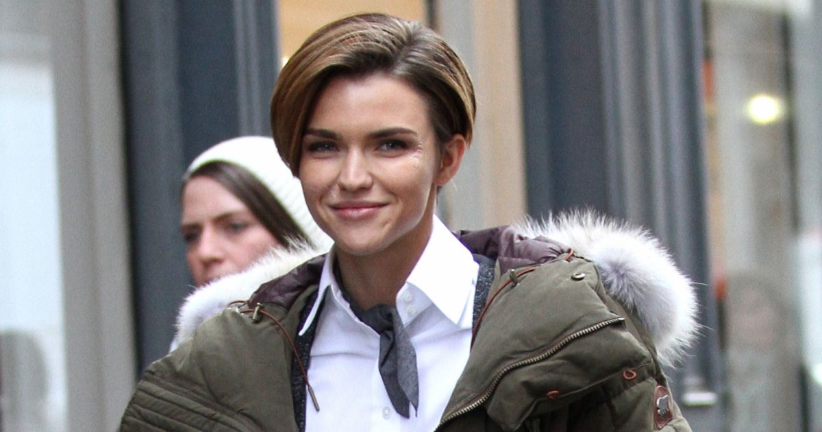 Première apparition de l'actrice Ruby Rose sur le tournage de John Wick ...