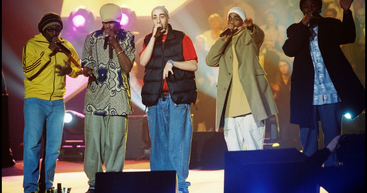 ARCHIVES - LE GROUPE SAIAN SUPA CREW SUR SCENE, 17 EME VICTOIRES DE LA ...