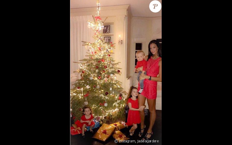 Jade Foret a partagé des photos de son Noël avec ses enfants sur ...
