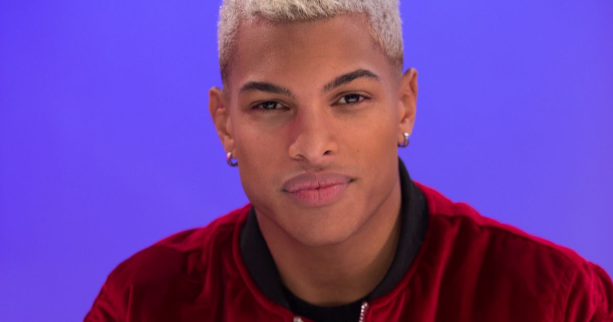 Marvin sur le plateau du tournage de l'émission Les 24h de la TV ...