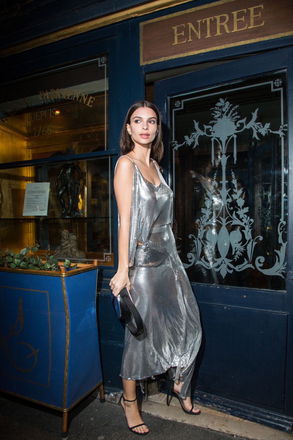 Photo : Emily Ratajkowski à Paris, le 7 mars 2017. - Purepeople