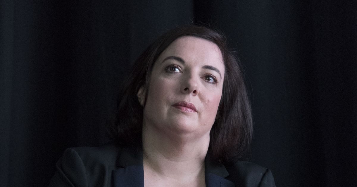 Exclusif - Emmanuelle Cosse, invitée de Laurence Ferrari sur le plateau ...