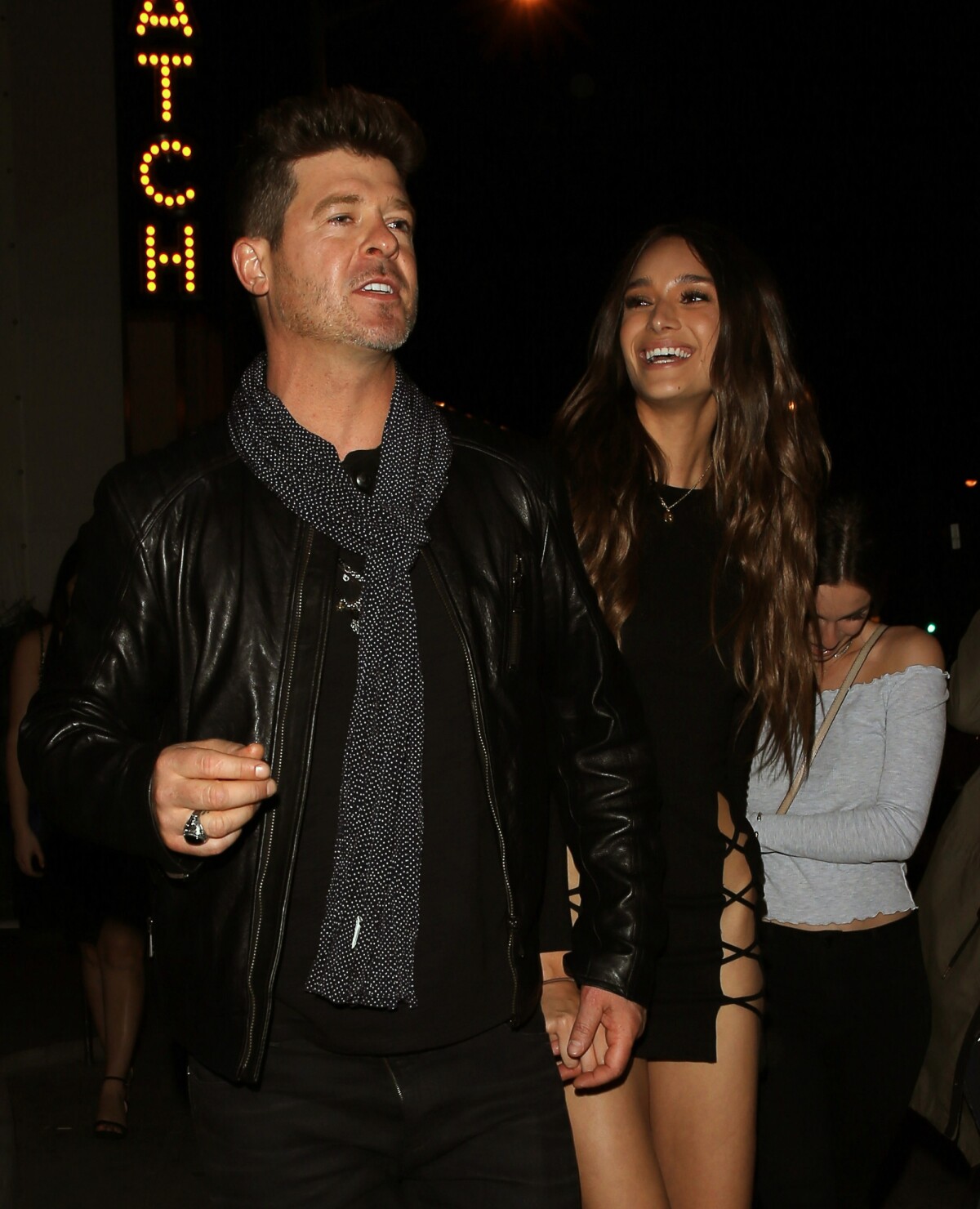 Photo : Robin Thicke fête son 40ème anniversaire avec sa compagne April ...