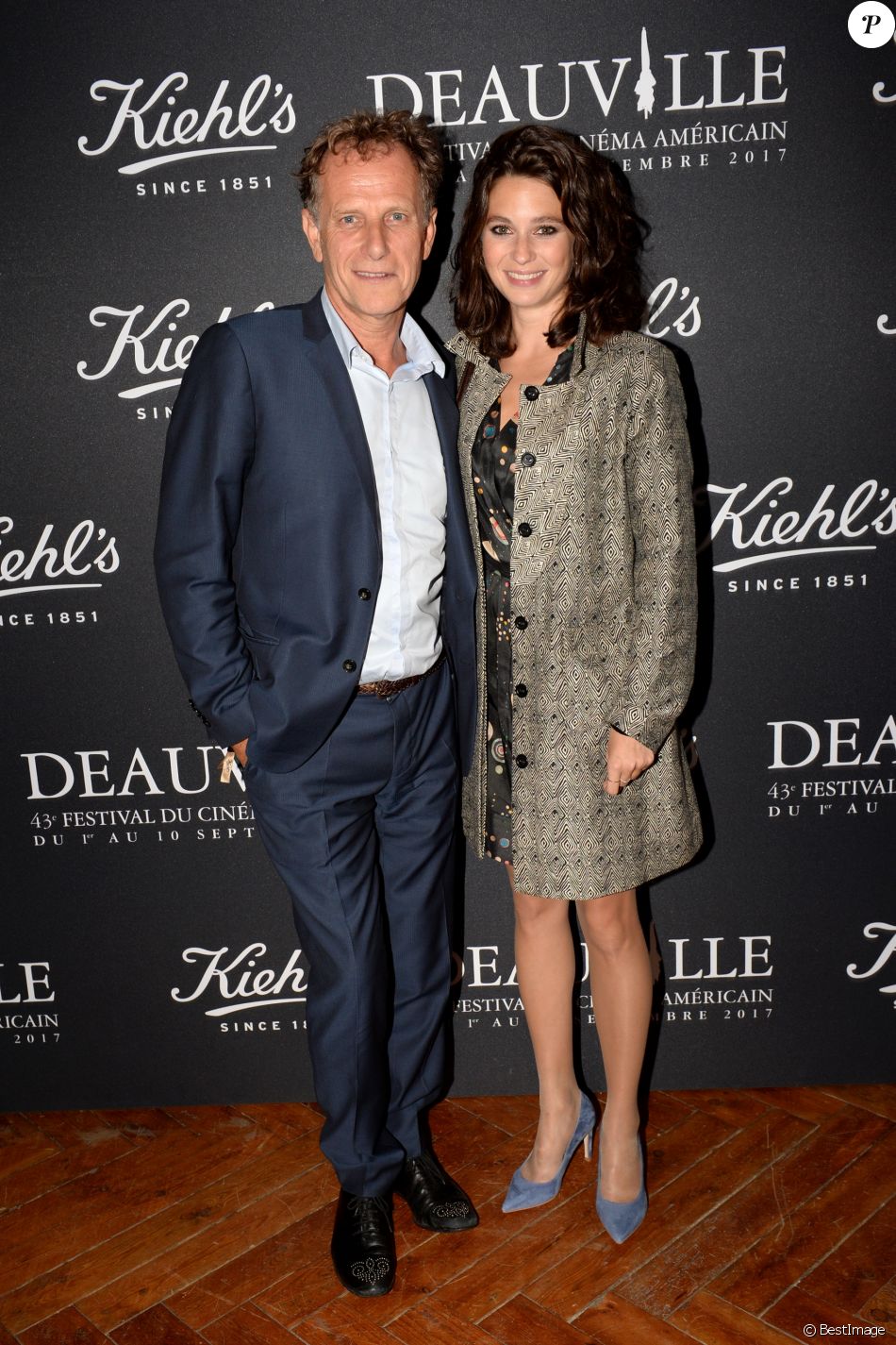 Exclusif - Charles Berling et Pauline Cheviller lors de la soirée au ...
