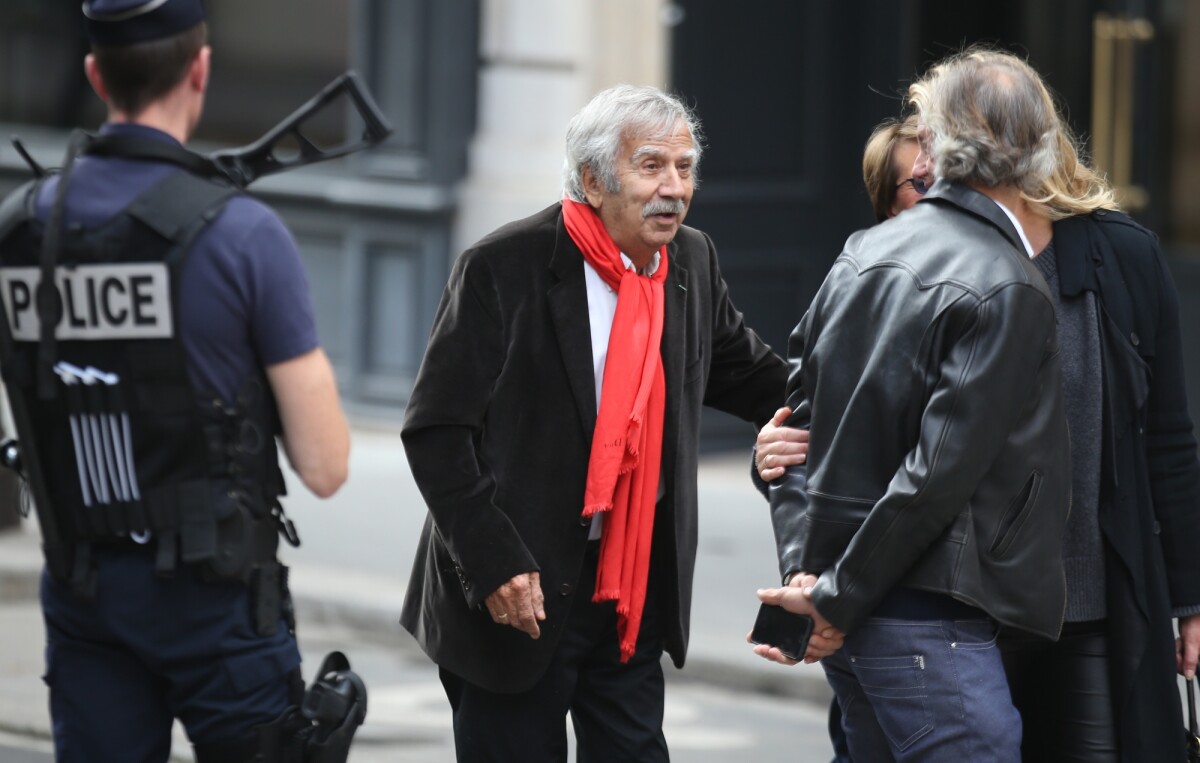 Photo : Jacques Fabbri lors des obsèques de Jean Rochefort en l'église ...