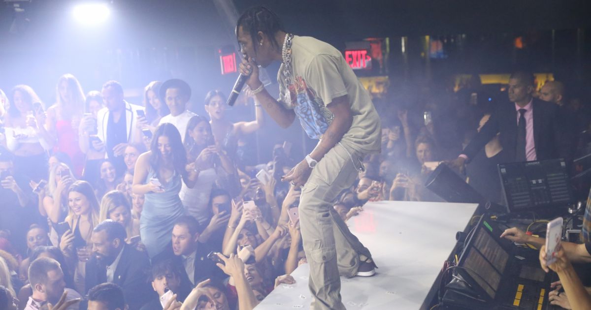 Exclusive. Travis Scott Performing at LIV Fontainebleau in Miami Beach ...