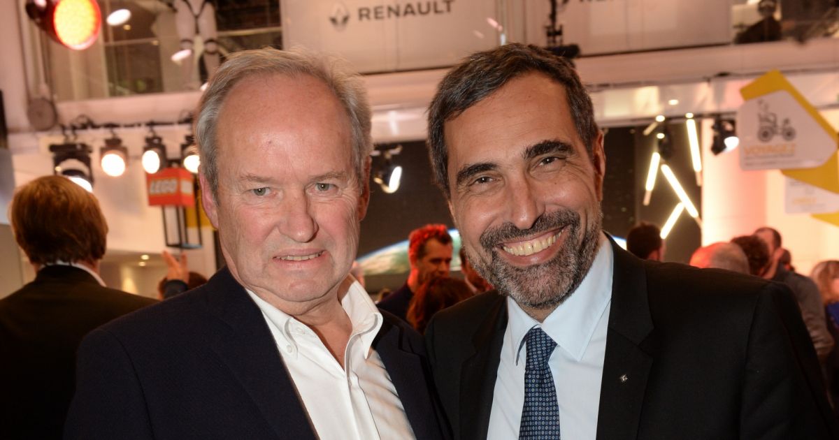 Le président de Renault Sport F1 Jérôme Stoll et le directeur ...