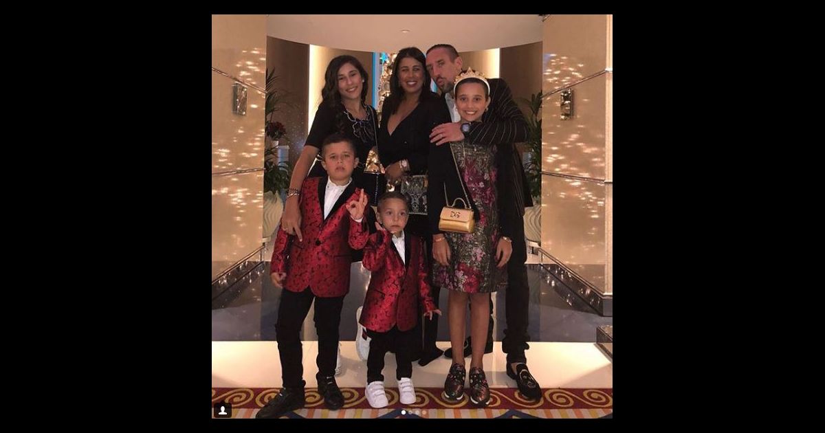 Franck Ribéry en famille pour les fêtes de fin d'année, à Dubaï. Photo ...