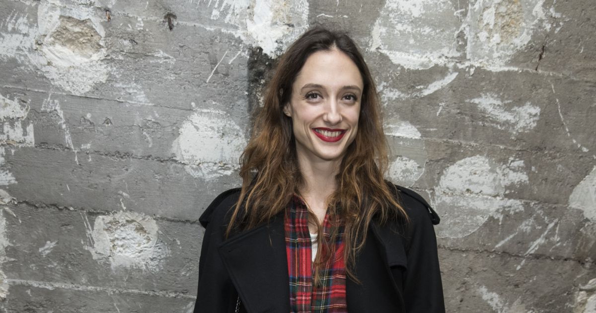 Dorothée Gilbert - Exposition itinérante Burberry Here We Are dans les ...