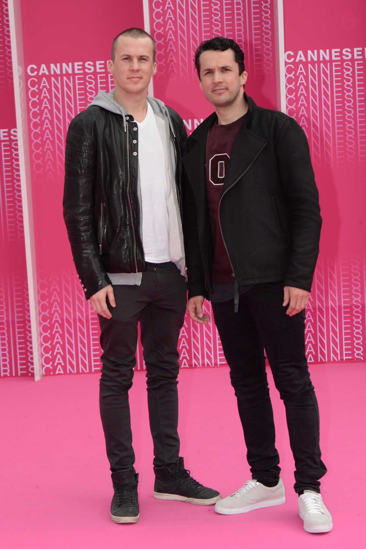 Photo : Bard Ylvisaker et Vegard Ylvisaker (duo Ylvis) durant le "Pink ...