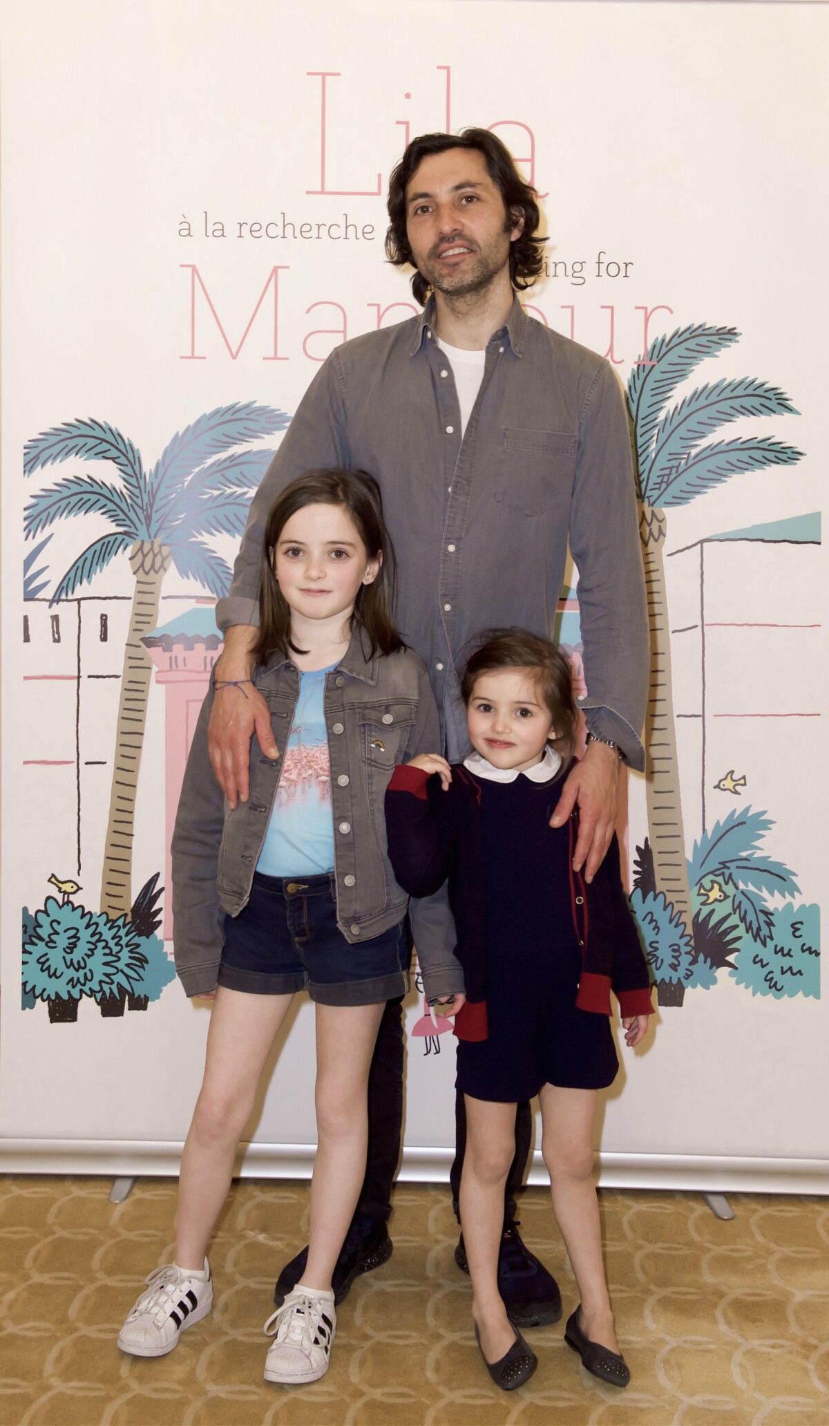 Photo : Exclusif - Henrique Fernandes avec ses filles Bianca et Anouk ...
