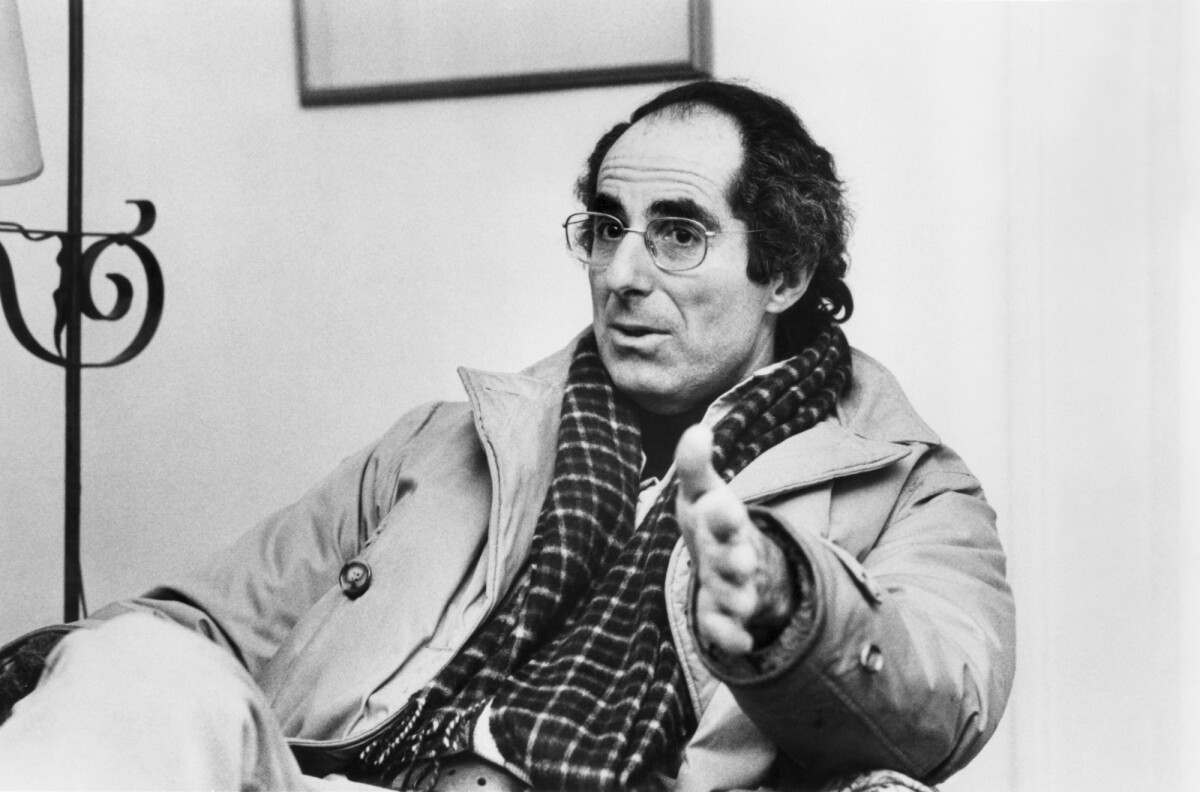 Photo : Philip Roth en 1984. - Purepeople